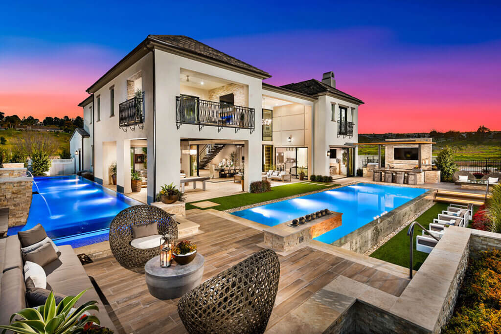 Roman Beige Ledger Panel